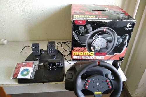 Logitech momo Racing Force Feedback Steering Wheel