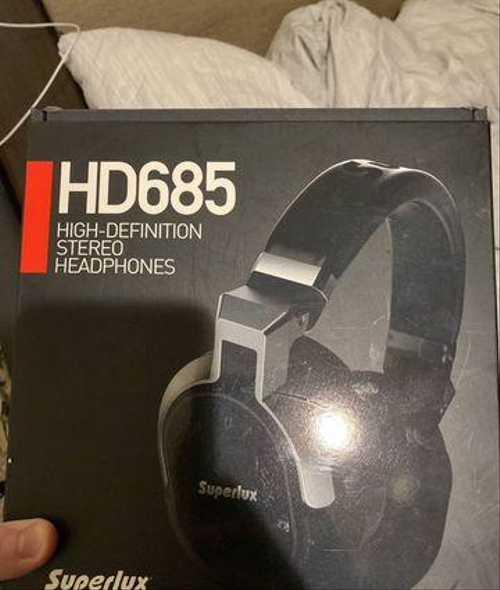 Студийные наушники Superlux HD685