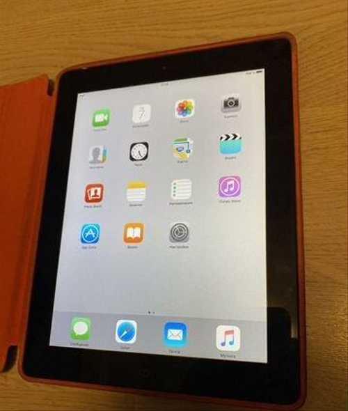 Планшет Apple iPad 2 16Gb Wi-Fi Black MC769