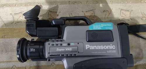 Ретро видеокамера Panasonic M9500 б/у