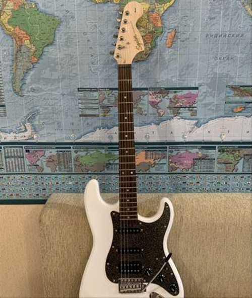 Fender squier stratocaster hss