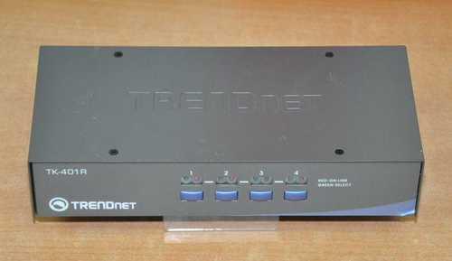 KVM переключатель TrendNet TK-401R