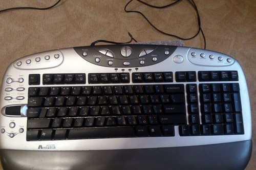 Проводная клавиатура