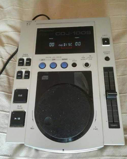 Проигрыватель CD Pioneer CDJ 100