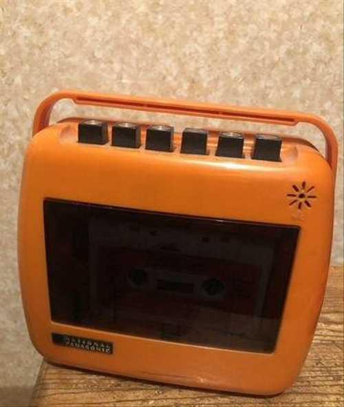 Винтажные кассетный магнитофон National Panasonic