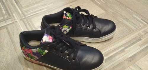 Полуботинки 34р