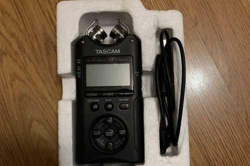 Рекордер Tascam dr-40