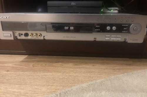 DVD/HDD-рекордер Sony RDR-HX900