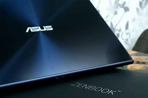 Asus ZenBook 2K TouchScreen