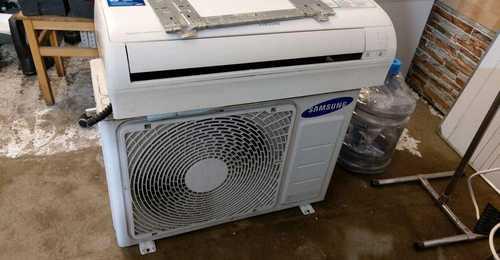 Кондиционер Samsung AQV12psdx