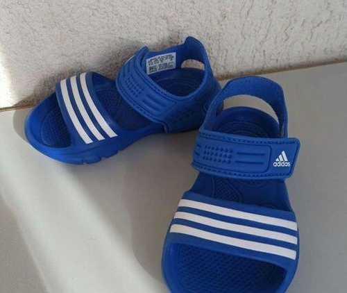 Сандали Adidas детские 23-24 р новые