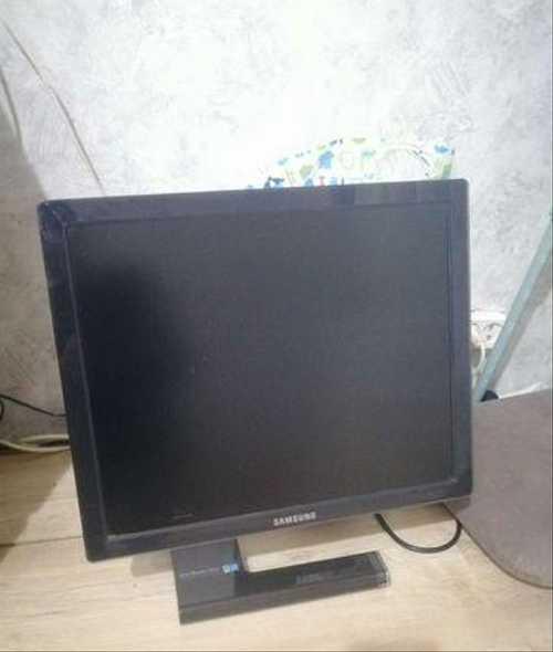 Монитор samsung 20" Москва | Комьютерные аксессуары и комплектующие ...