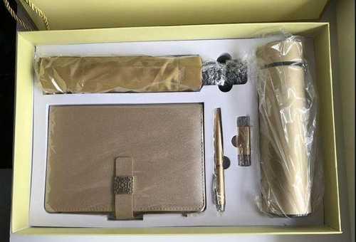 Подарочный набор (блокнот, ручка, флешка, термос