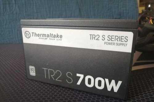 Блок питания Thermaltake 700W TR2 S