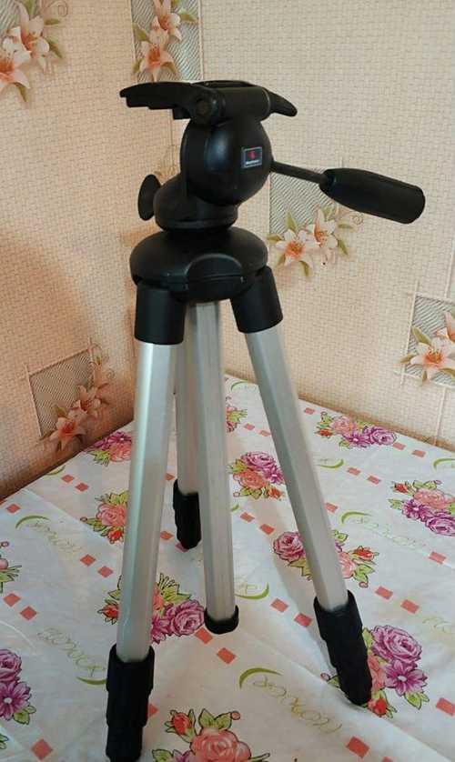 Продам штатив Manfrotto