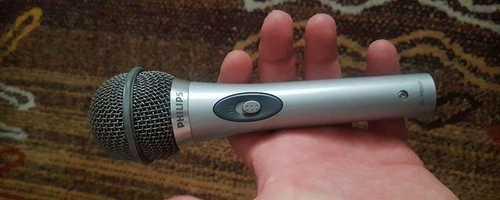 Вокальный микрофон philips MD650