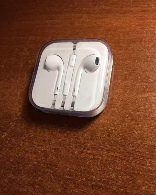 Наушники Apple EarPods 3,5 mini-jack