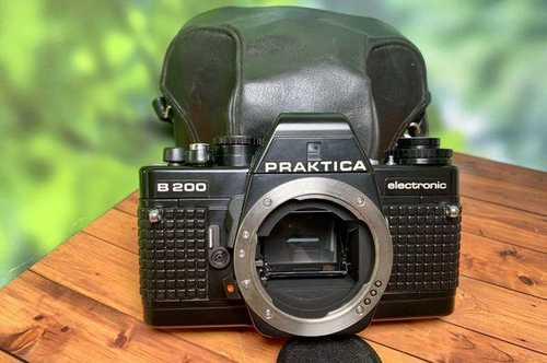 Praktica b 200 electronic отличная