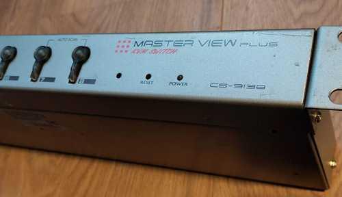 Переключатель 8xVGA-на-1 PS/2 KVM aten CS-9138