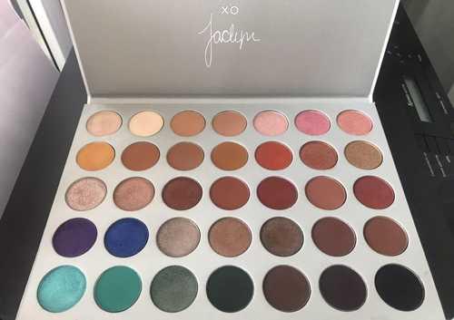 Палетка теней morphe Jaclyn Hill