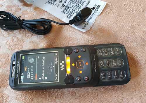 Именно Новый Sony Ericsson W850i (Раритет)
