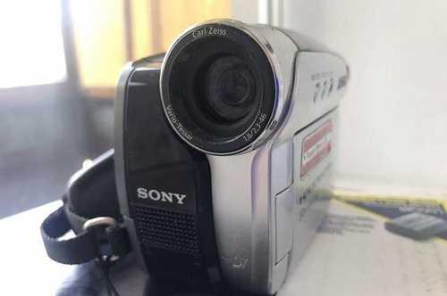 Видеокамера sony DCR-HC23