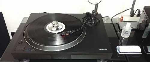 Technics SL-1500C Виниловый проигрыватель