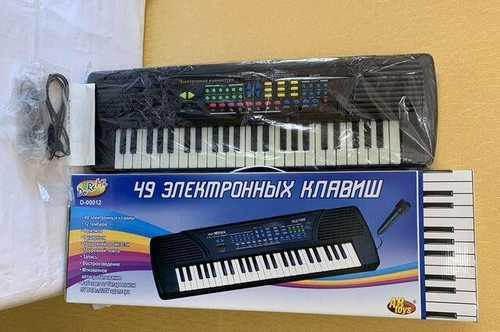 Продаю детский электронный синтезатор на 49 клавиш