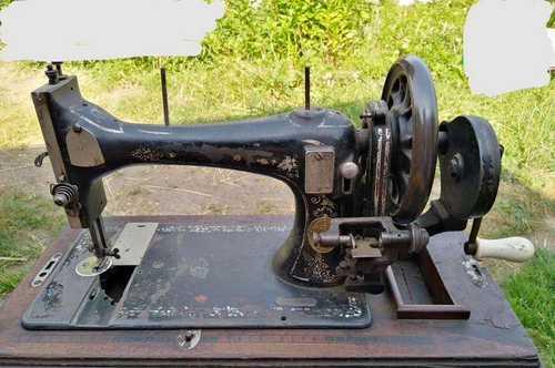 Ручная швейная машинка kayser, Германия. Старинная