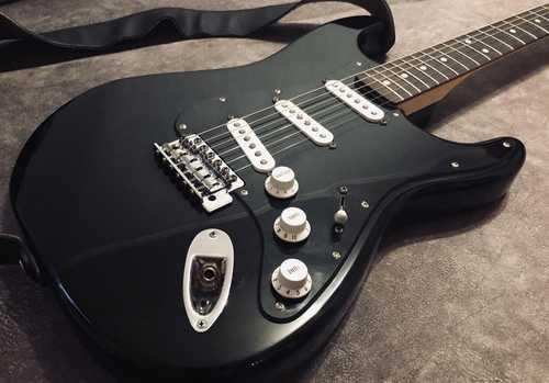 Fender standard Stratocaster 2000-01