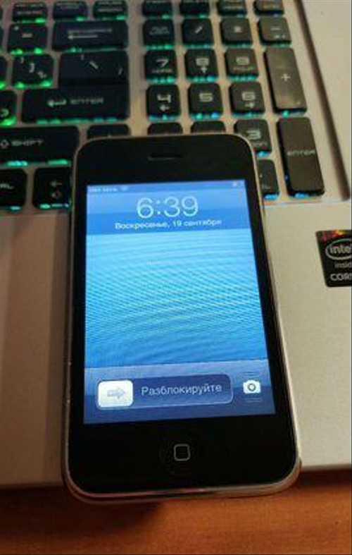 iPhone 3GS 8gb