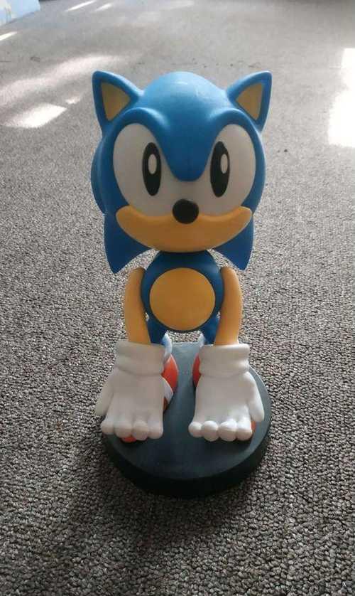 Фигурка Соник. Держатель гаджетов (Sonic figure)