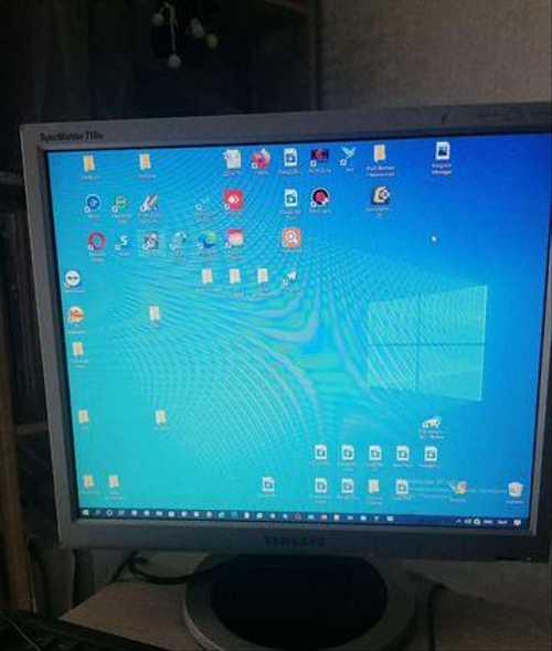 Монитор Samsung syncmaster 710n