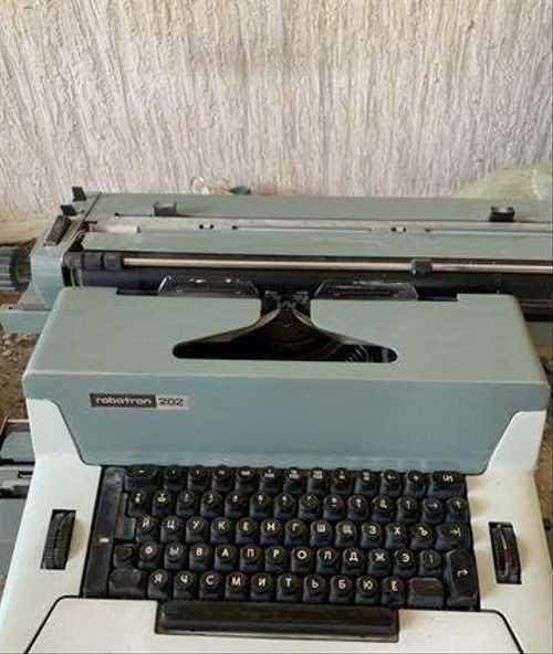 Пишущая машинка robotron 202