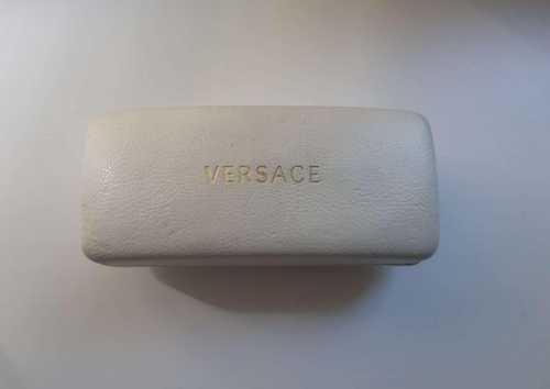 Солнцезащитные очки Versace