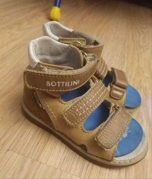 Сандали Bottilini 23