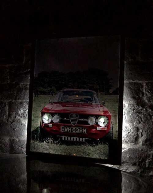 Картина ночник Alfa Romeo с подсветкой фар на зака