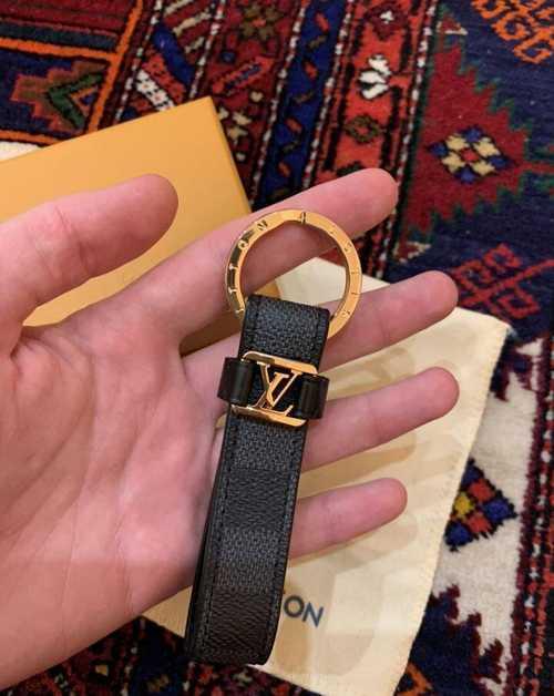 Брелок Louis Vuitton в наличии