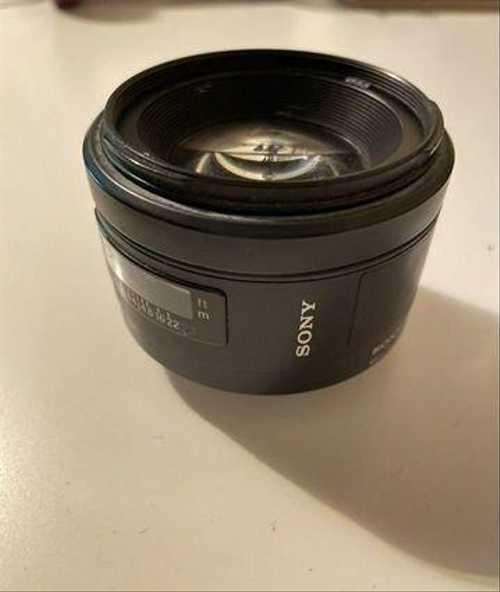 Объектив Sony 50mm F/1.4 (SAL50F14)