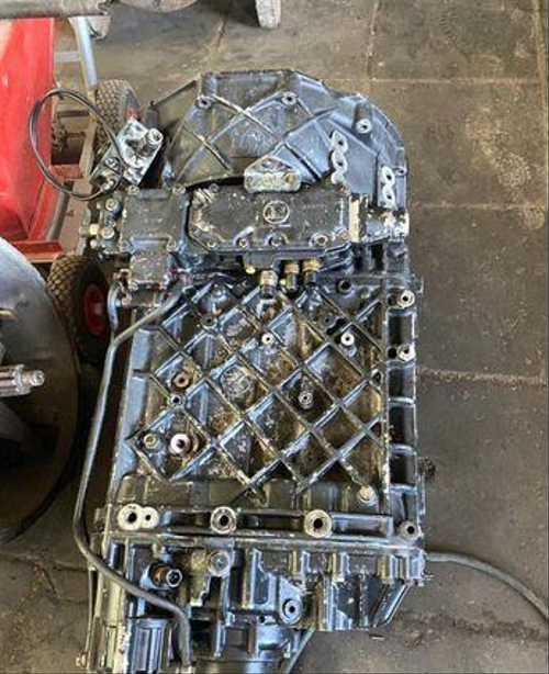 Коробка передач ZF 16s151 8851328 Iveco
