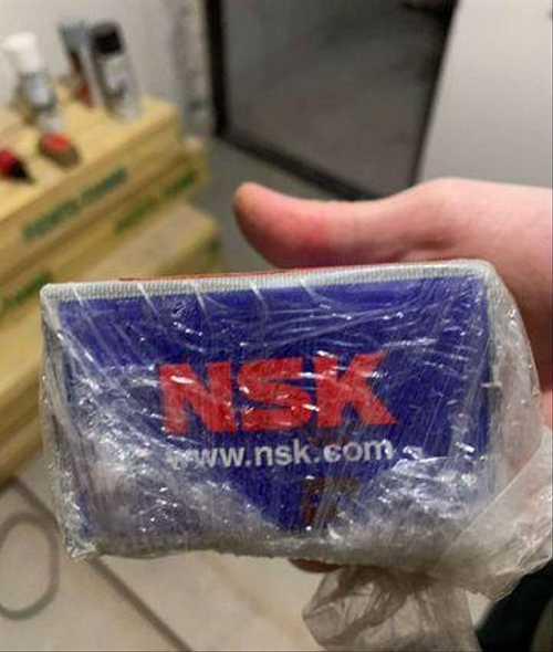 Ступичный подшипник NSK для nissan