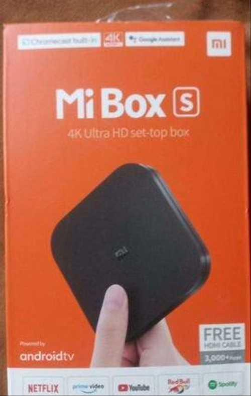 Приставка Xiaomi mi box s