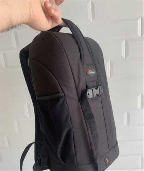 Lowepro flipside 200