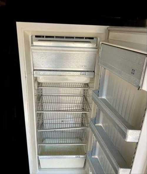Холодильник бу ЗИЛ в отличном состоянии