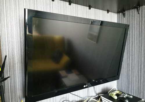 Телевизор LG 42" 42LD550