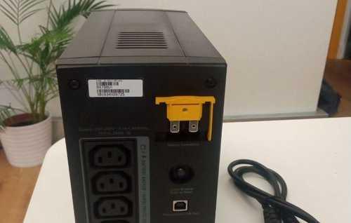 Ибп APC Back-UPS BX700UI почти не использовался