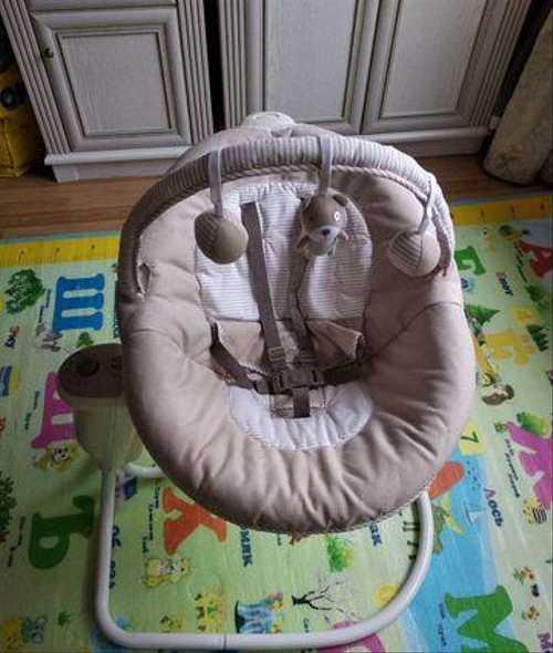 Детские качели Graco Snuggle Swing