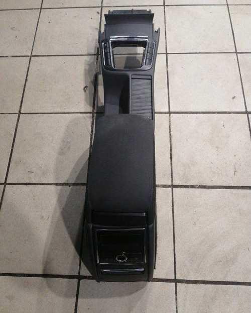 Подлокотник Skoda Superb Суперб 2 CDA 1 2010