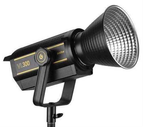 Светодиодный осветитель Godox VL300