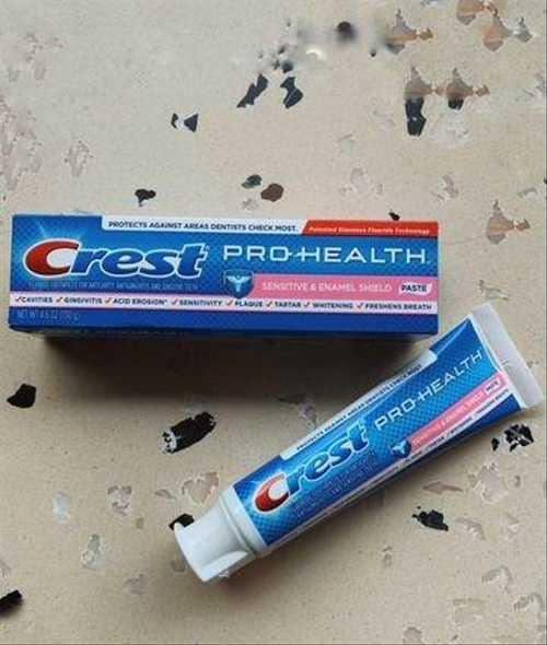 Отбеливающая зубная паста Crest 3d